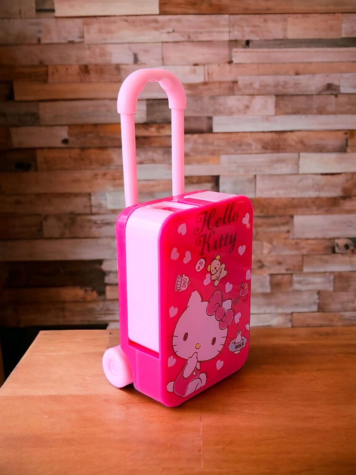 Sacapuntas con Goma 2 en 1 en forma de Maleta Kitty - Cute Shop