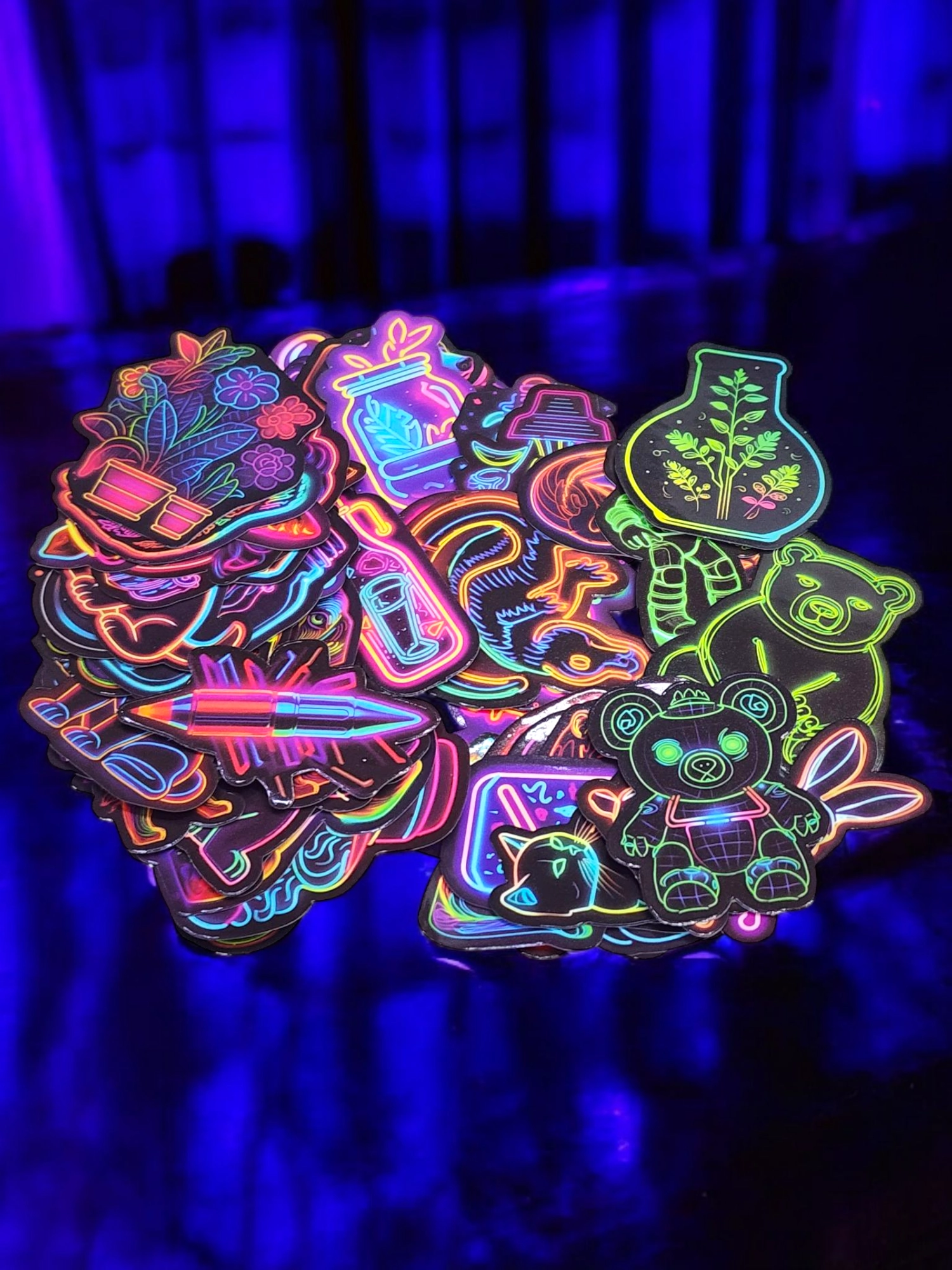 Pack con 50 Stickers Diseños Neon - Cute Shop